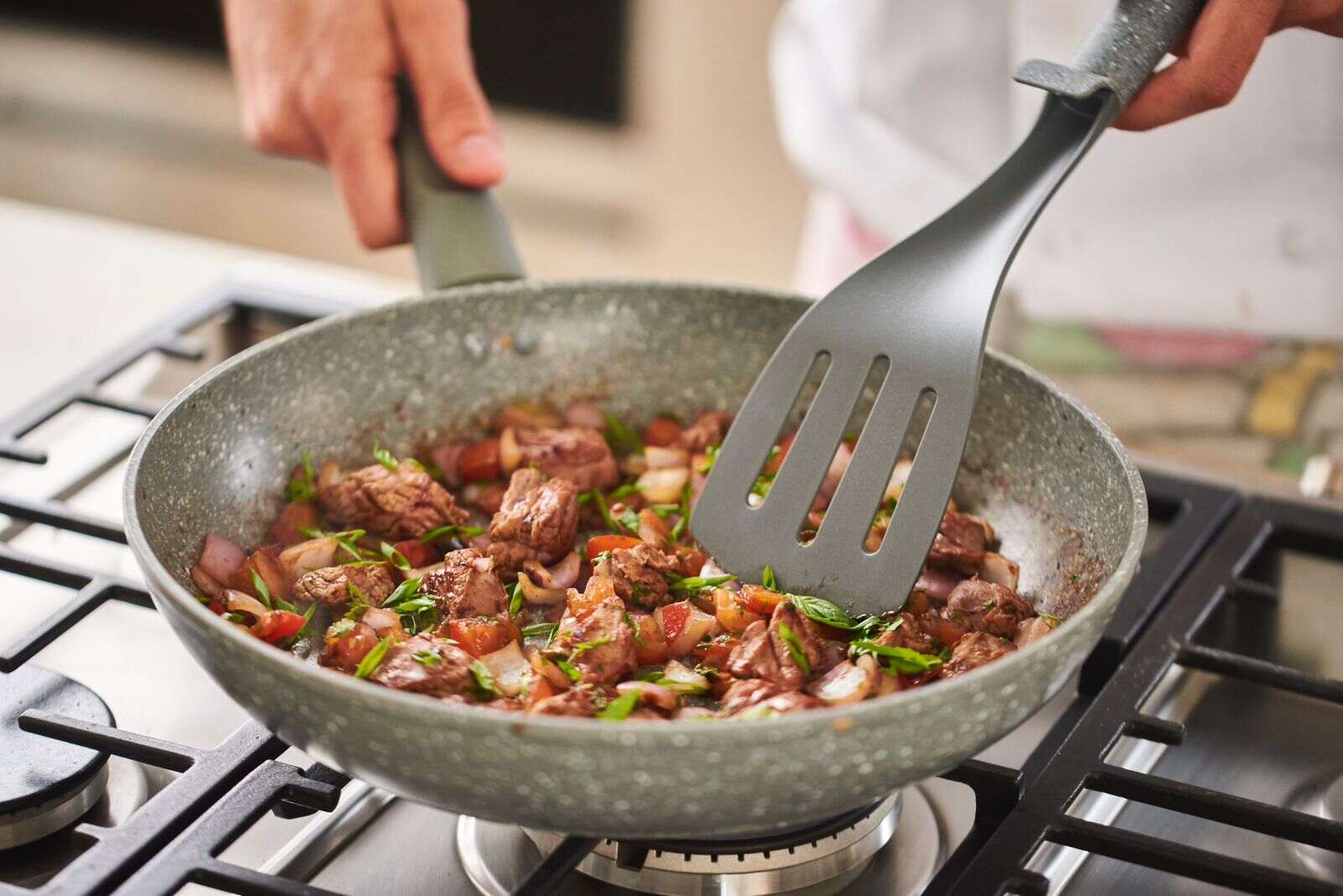 ¿Cómo escoger el mejor sartén para mi casa? El arte de la cocina perfe